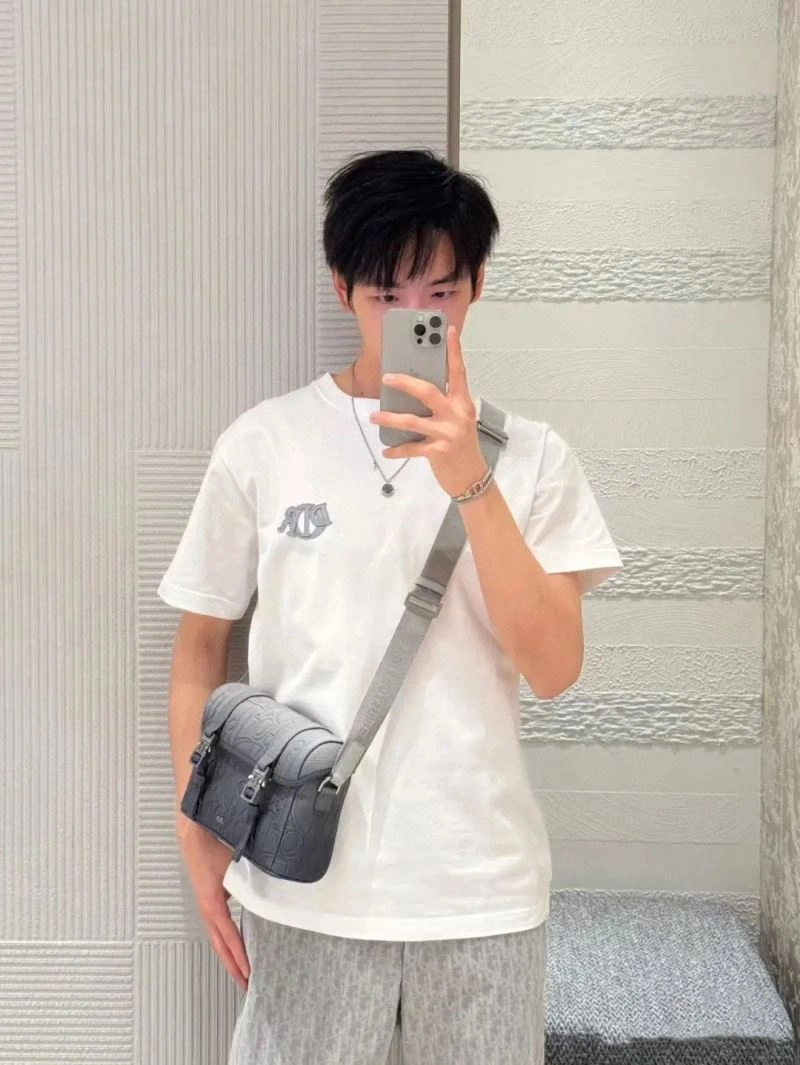 Discounted Christian Dior T-Shirts