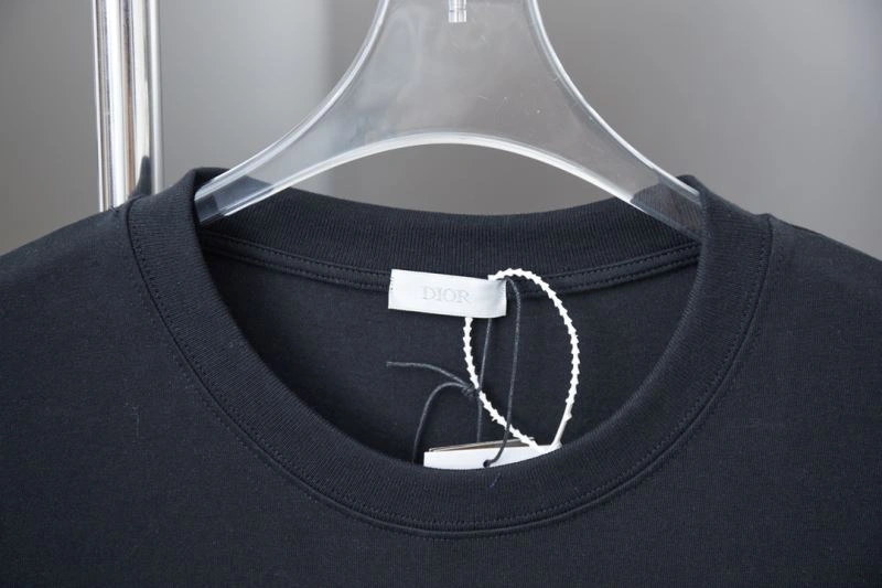 High fidelity Christian Dior T-Shirts
