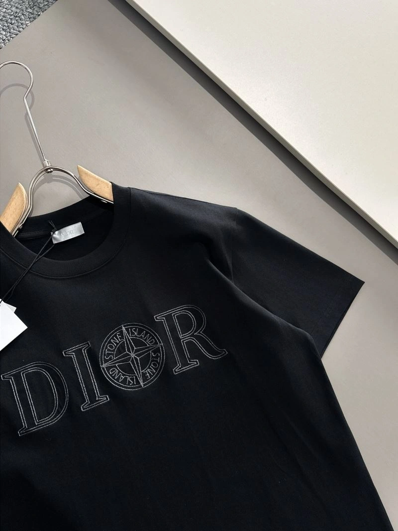 High accuracy Christian Dior T-Shirts
