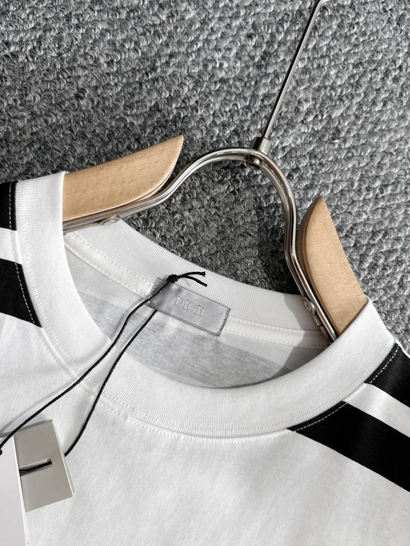 Official Christian Dior T-Shirts