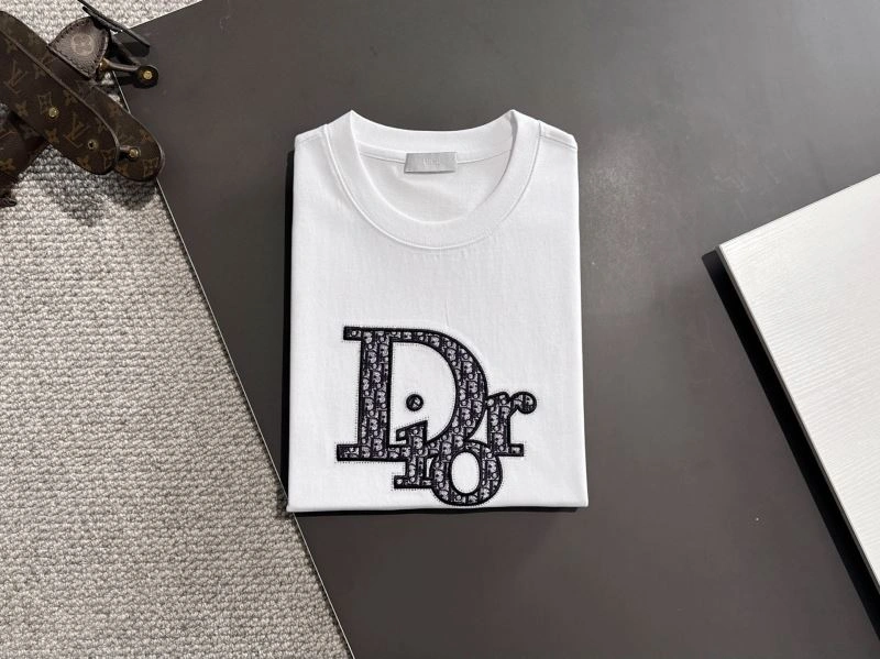 Cut-rate Christian Dior T-Shirts