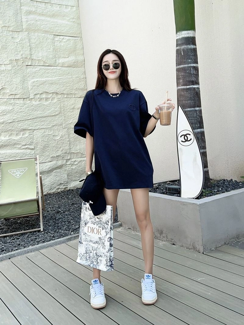 Economical Christian Dior T-Shirts
