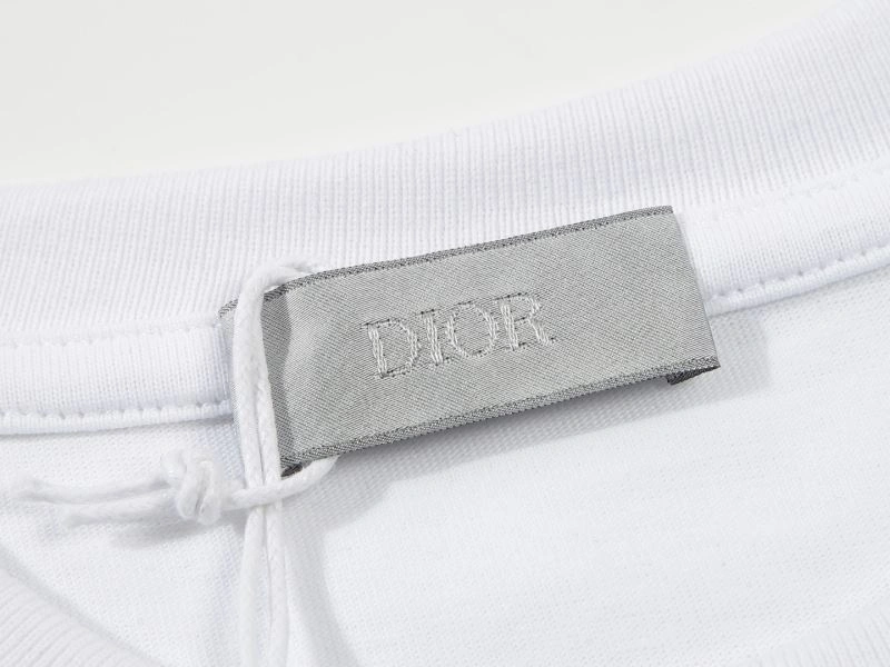 High fidelity Christian Dior T-Shirts