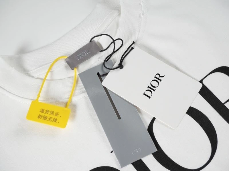 Inexpensive Christian Dior T-Shirts