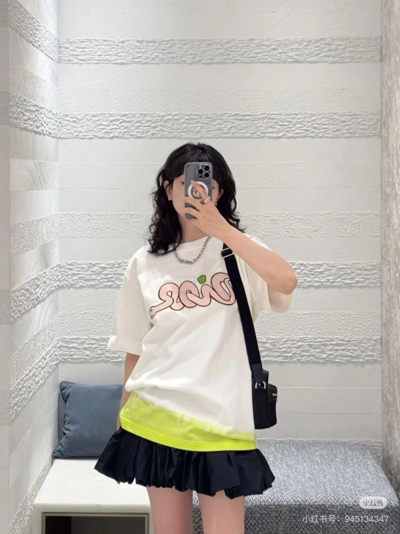 Inexpensive Christian Dior T-Shirts