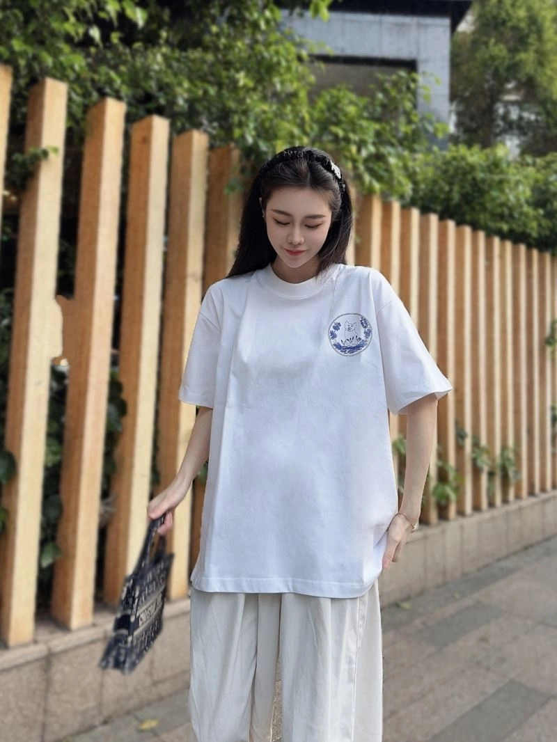 Factory-made Christian Dior T-Shirts