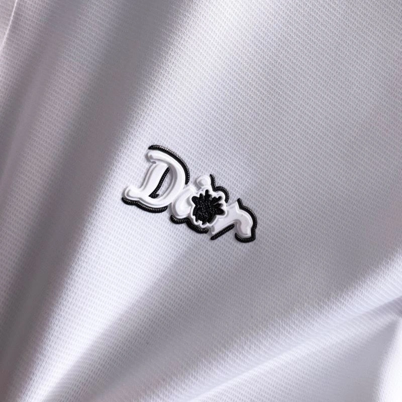 High accuracy Christian Dior T-Shirts