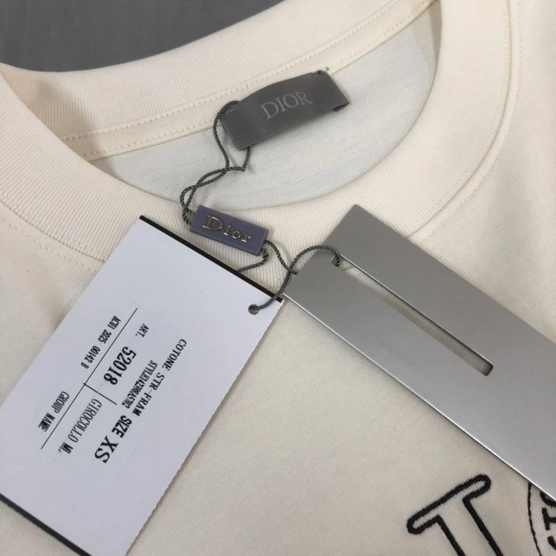 High accuracy Christian Dior T-Shirts