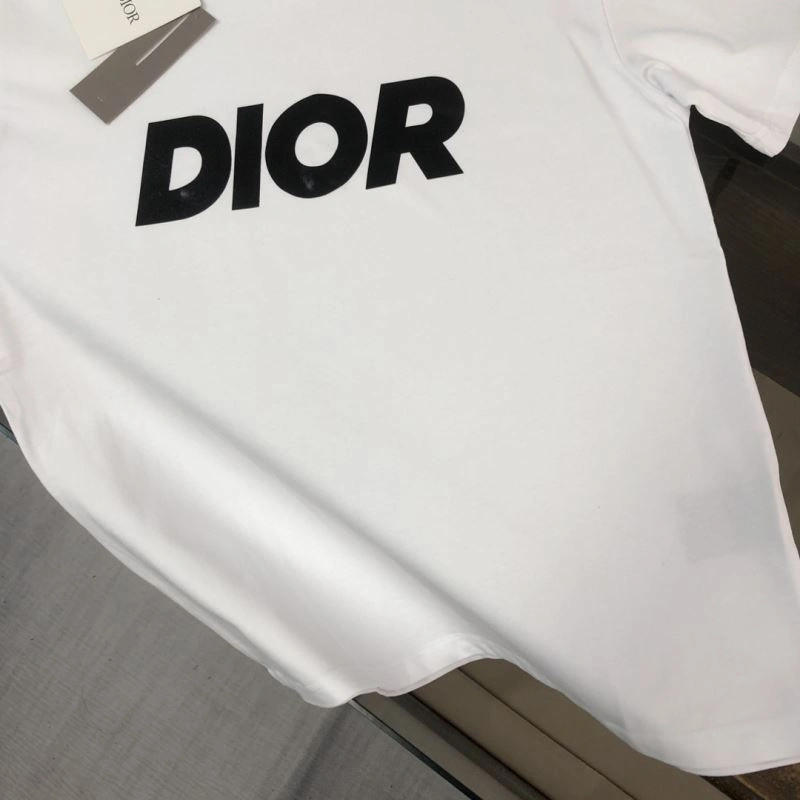 Inexpensive Christian Dior T-Shirts