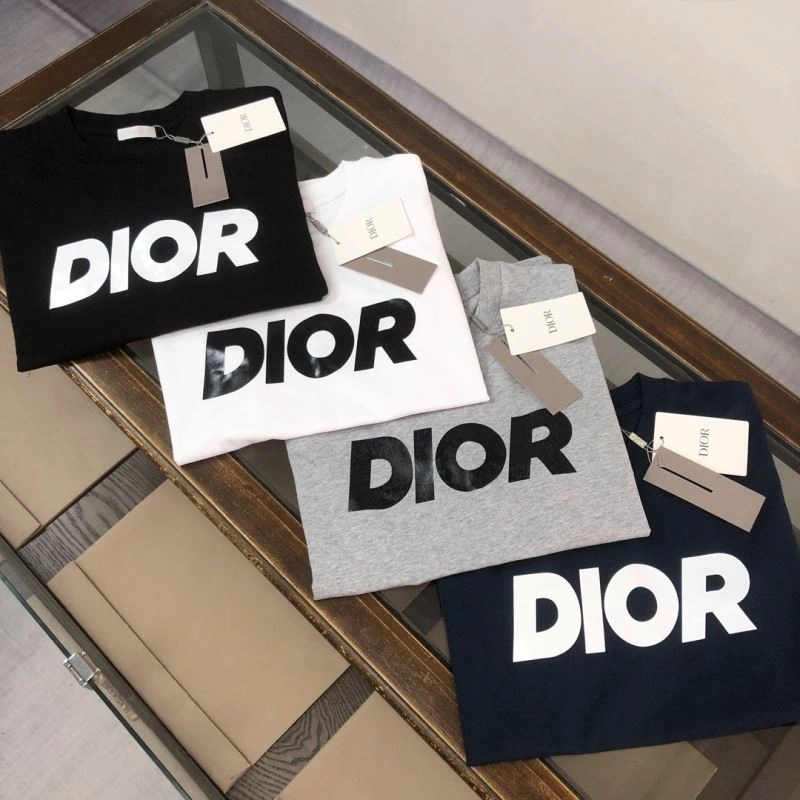 Low-cost Christian Dior T-Shirts