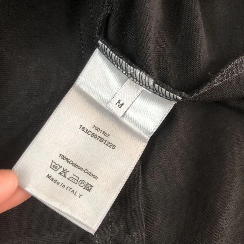 Low-cost Christian Dior T-Shirts