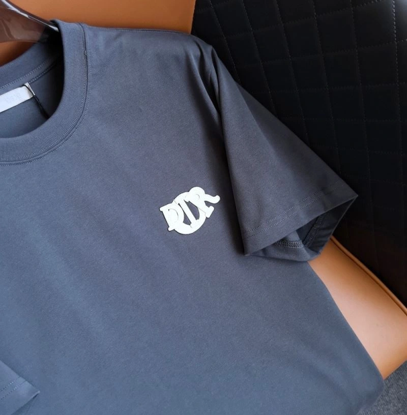 Affordable Christian Dior T-Shirts