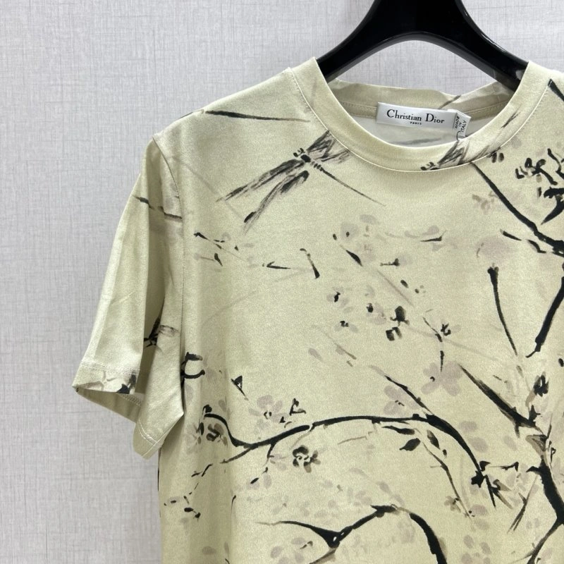 Indistinguishable Christian Dior T-Shirts