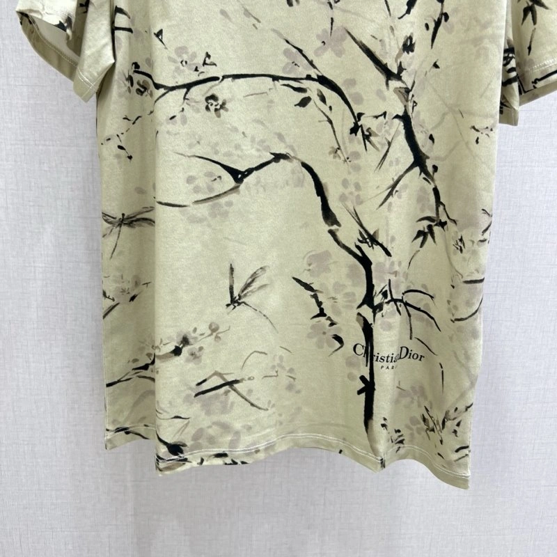 Indistinguishable Christian Dior T-Shirts