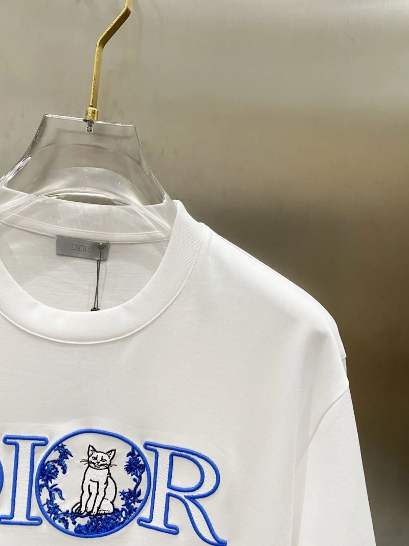 Low-cost Christian Dior T-Shirts