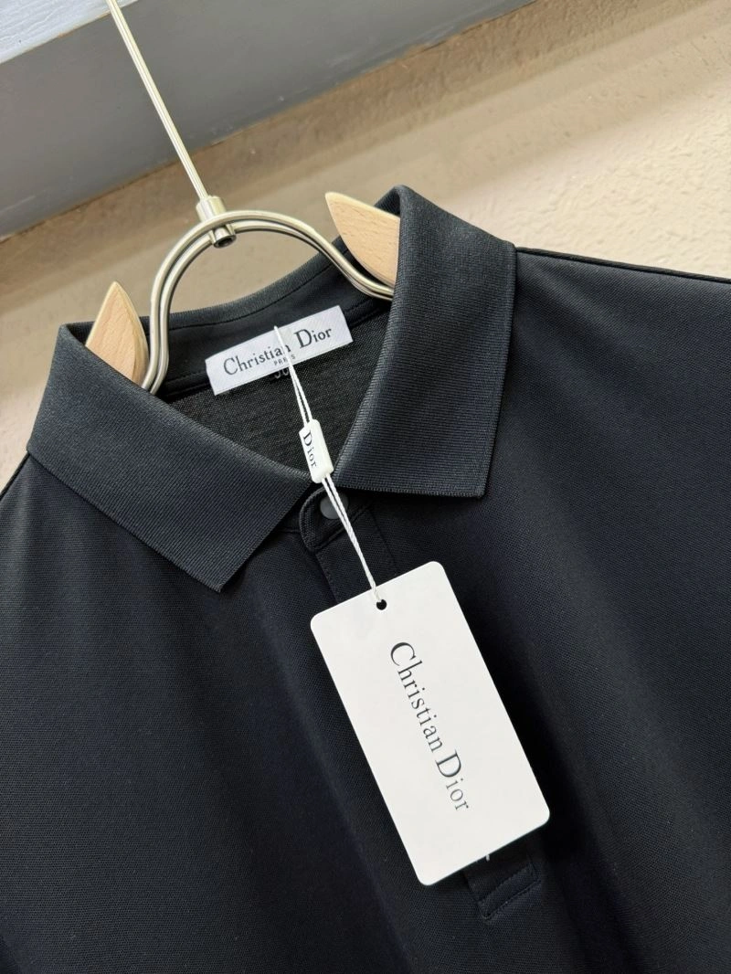 Bargain Christian Dior T-Shirts