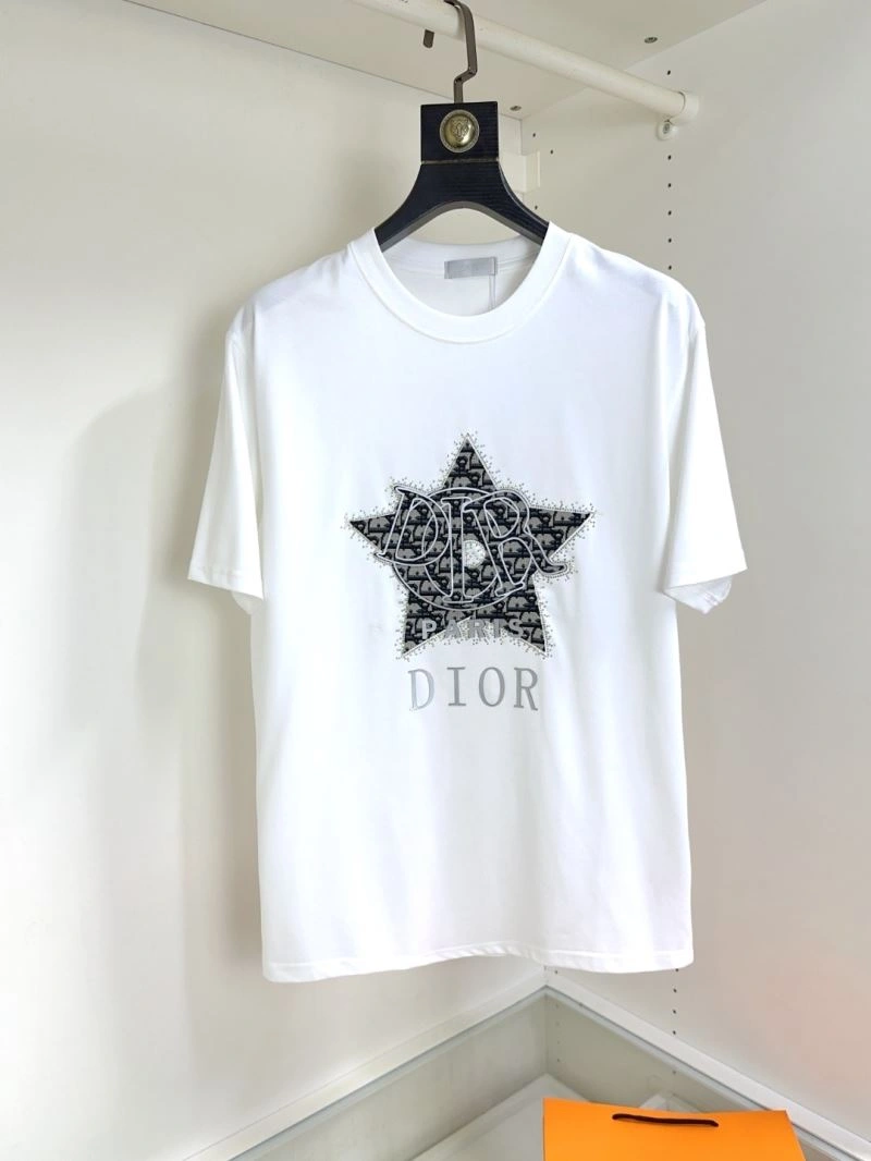 Low-cost Christian Dior T-Shirts