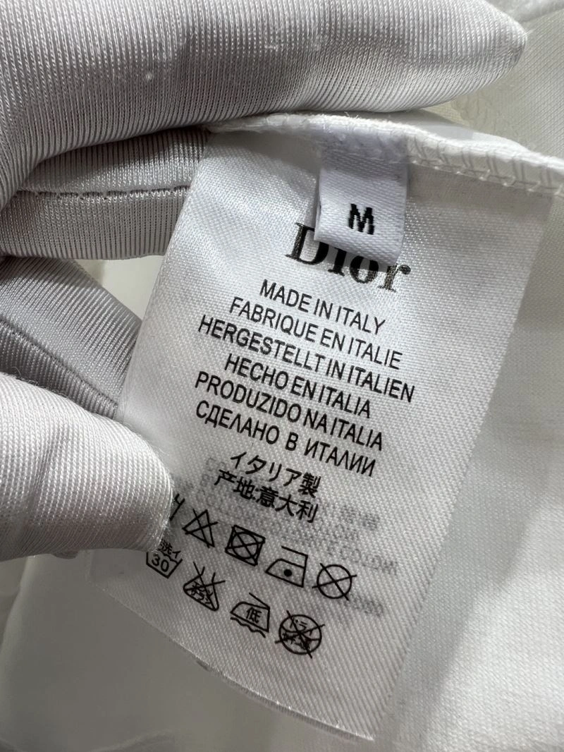 Bargain Christian Dior T-Shirts