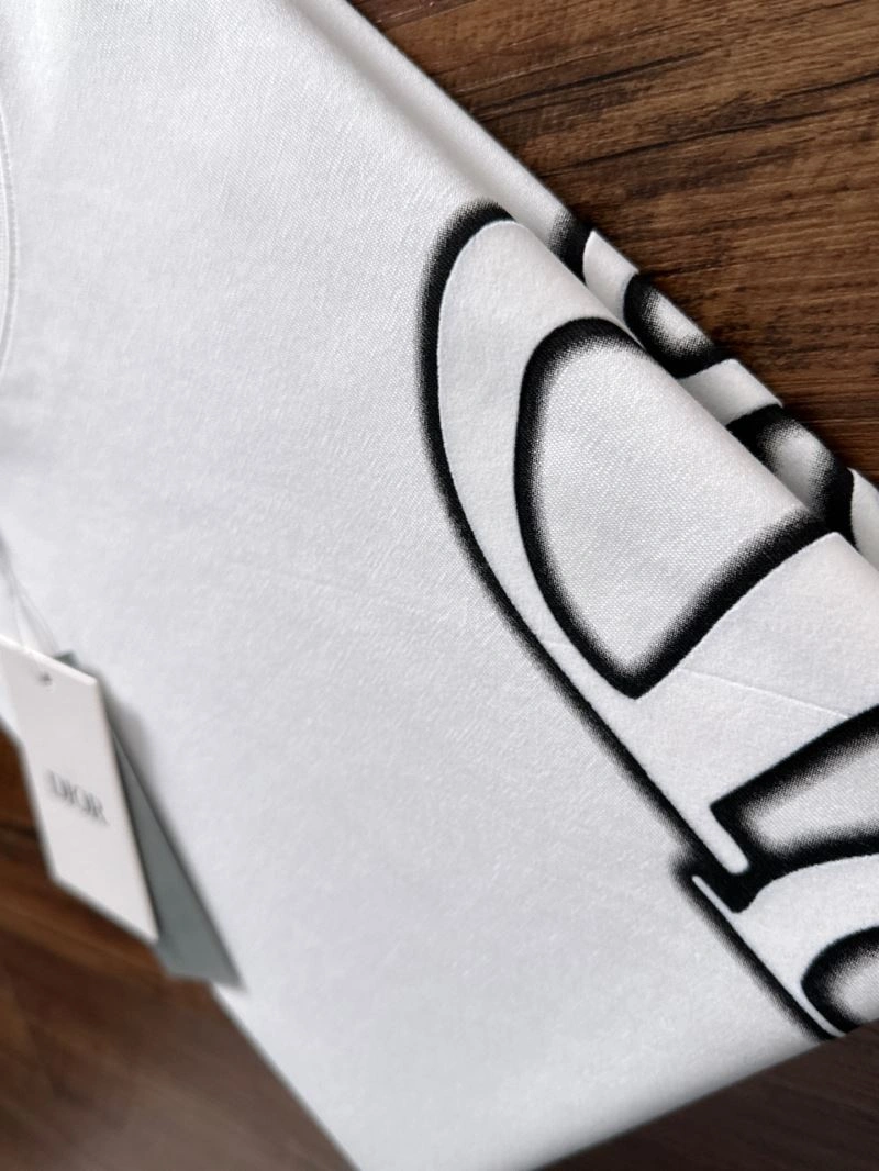 Reasonably priced Christian Dior T-Shirts