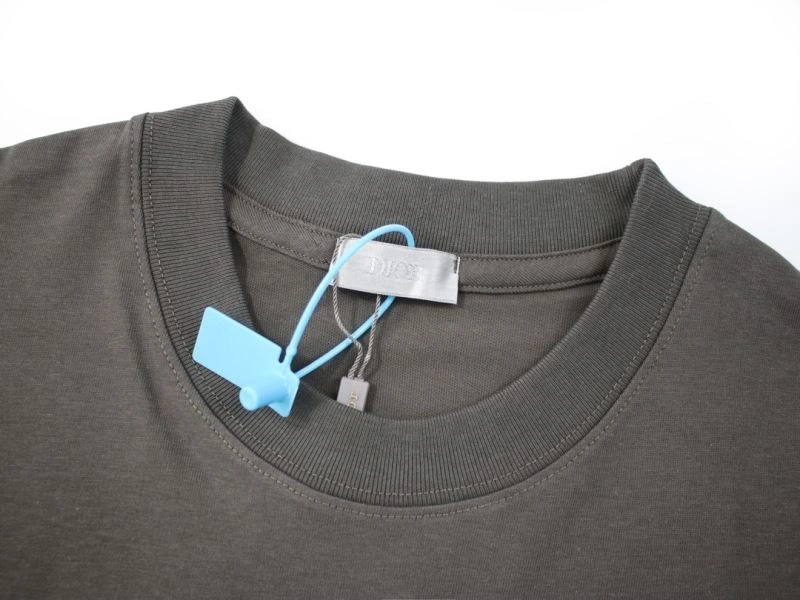 High accuracy Christian Dior T-Shirts