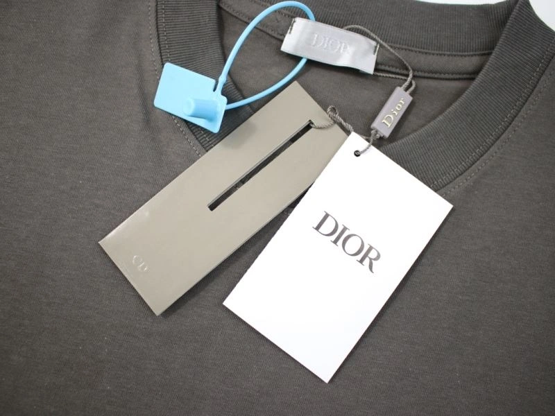 High accuracy Christian Dior T-Shirts