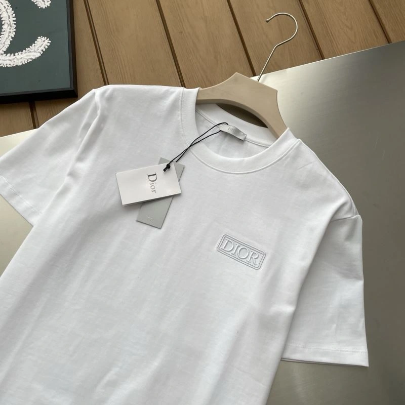 Top match Christian Dior T-Shirts
