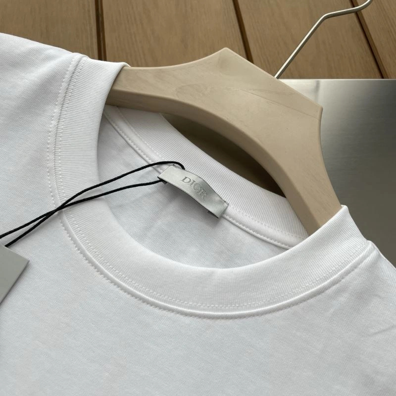 Top match Christian Dior T-Shirts