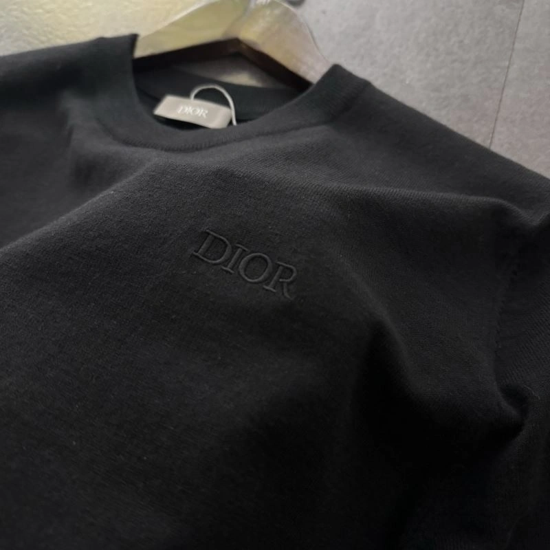 Low-cost Christian Dior T-Shirts