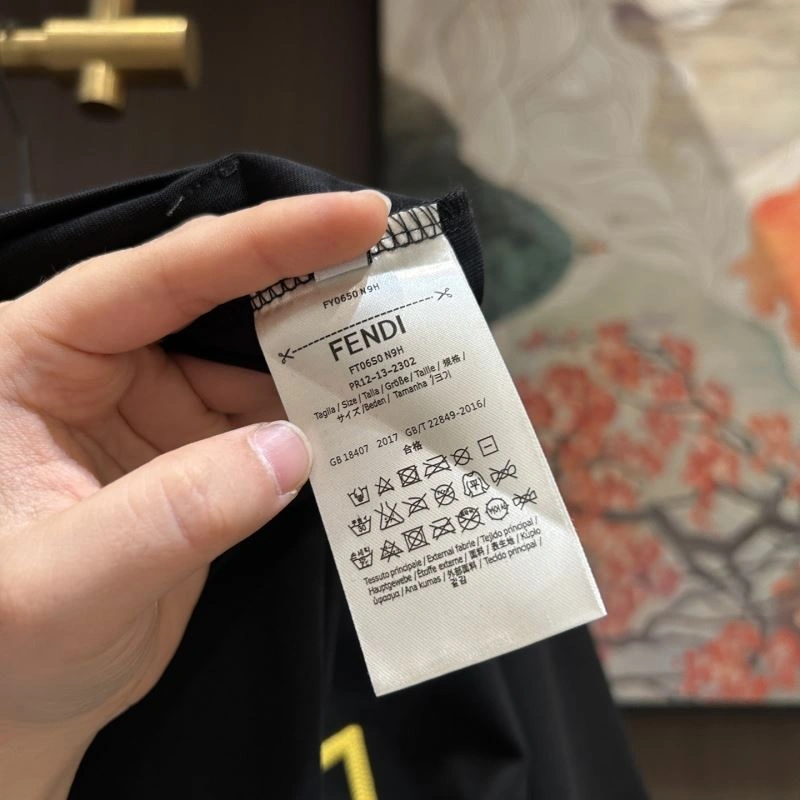 Inexpensive Christian Dior T-Shirts