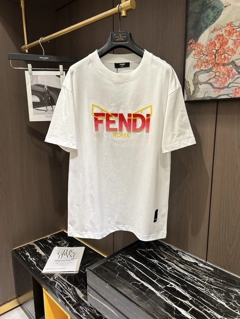 Inexpensive Christian Dior T-Shirts