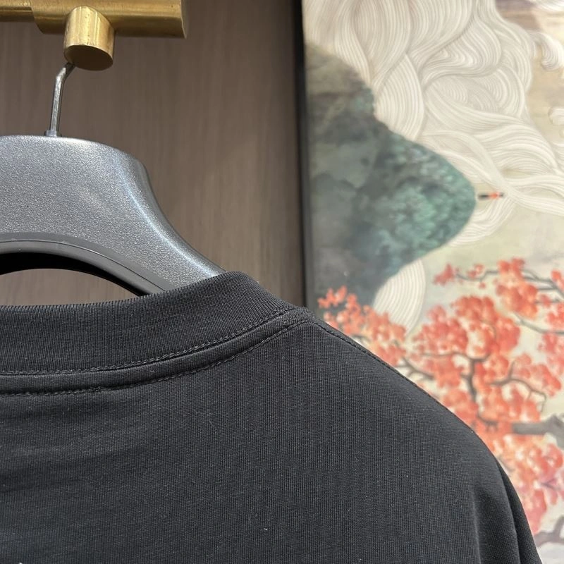 Inexpensive Christian Dior T-Shirts
