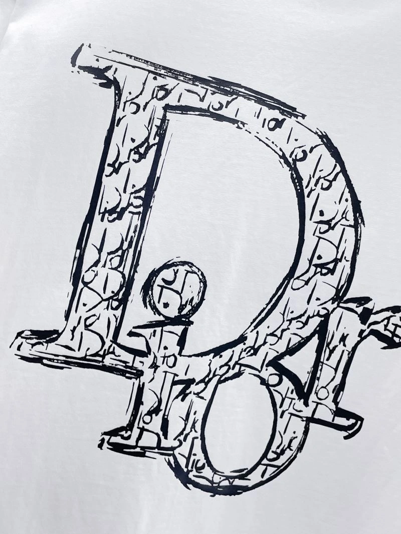 Value-priced Christian Dior T-Shirts
