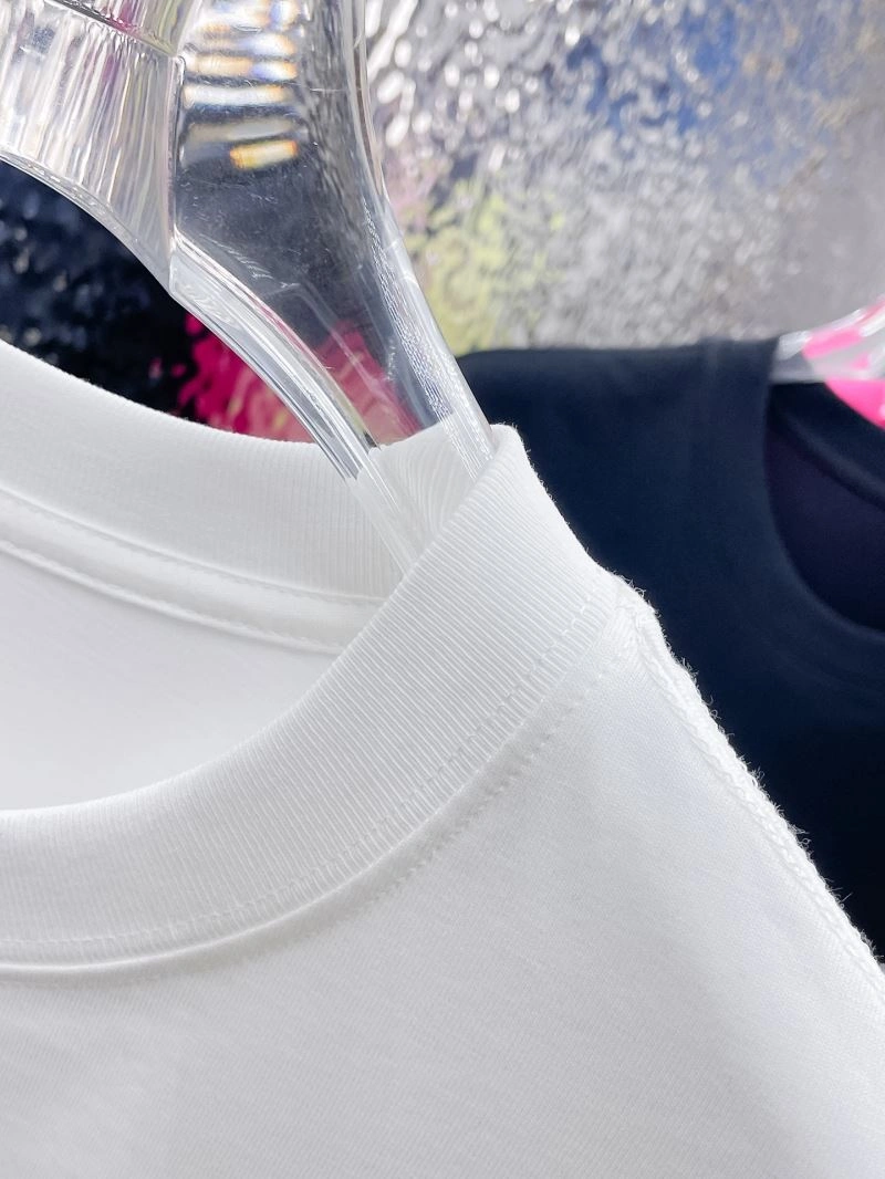 Value-priced Christian Dior T-Shirts
