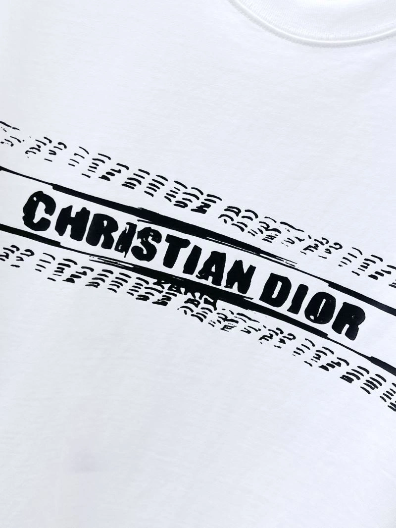 Top match Christian Dior T-Shirts