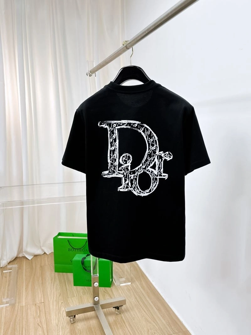 Bargain Christian Dior T-Shirts
