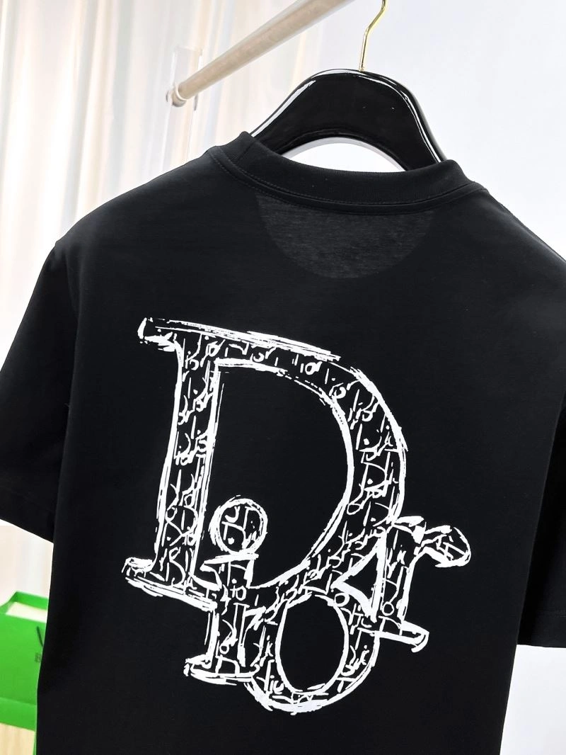 Bargain Christian Dior T-Shirts