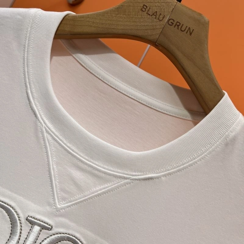 Low-cost Christian Dior T-Shirts