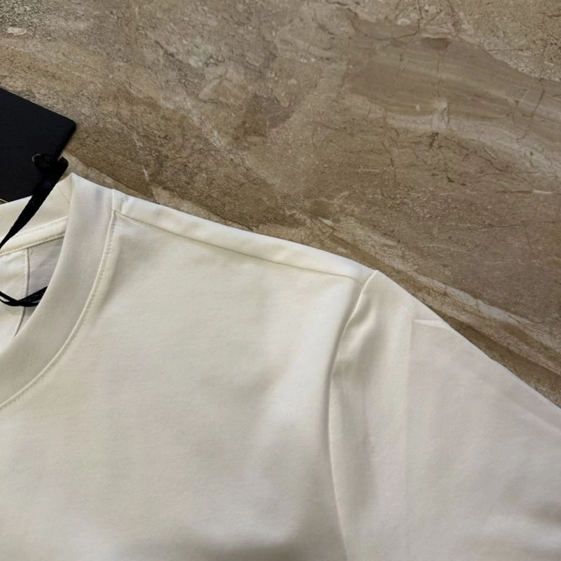 Affordable Christian Dior T-Shirts