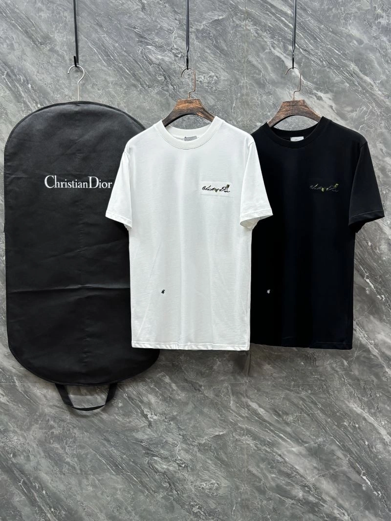 Inexpensive Christian Dior T-Shirts