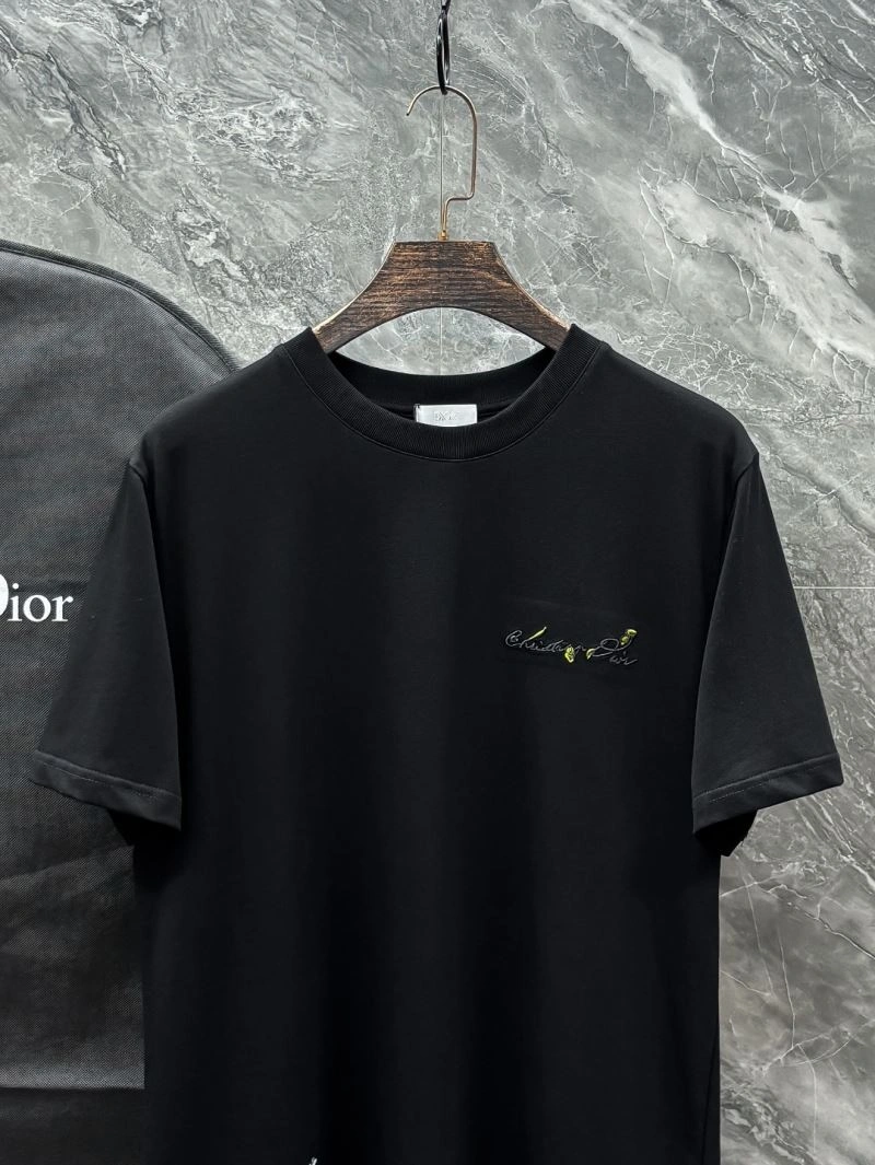 Inexpensive Christian Dior T-Shirts