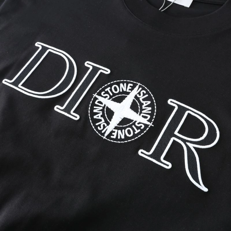 Low-cost Christian Dior T-Shirts