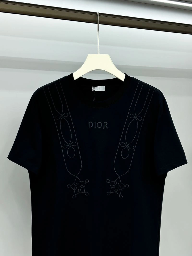 Value-priced Christian Dior T-Shirts