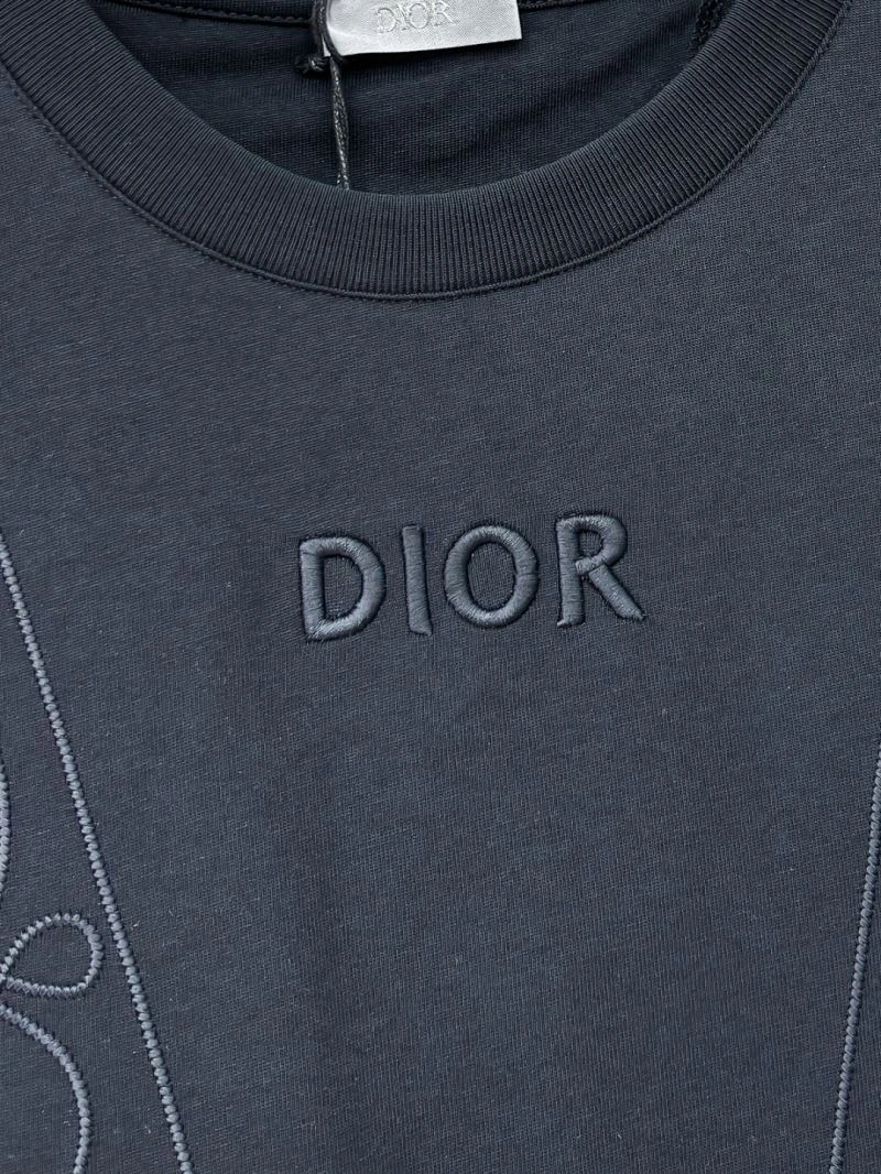 Value-priced Christian Dior T-Shirts