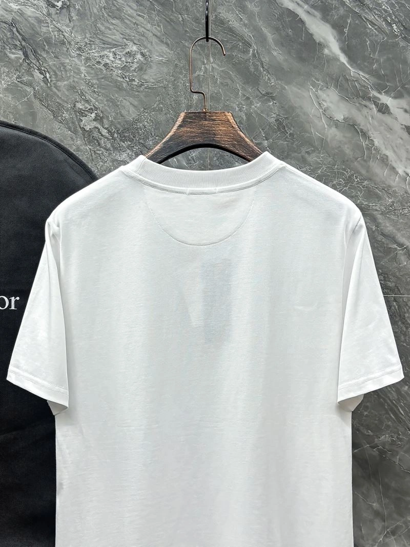 High fidelity Christian Dior T-Shirts
