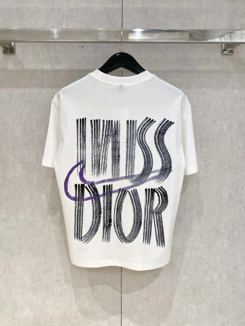 High accuracy Christian Dior T-Shirts