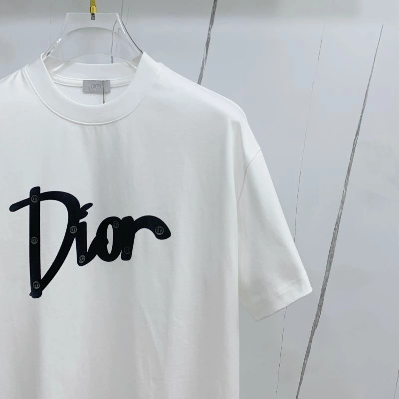 Low-cost Christian Dior T-Shirts