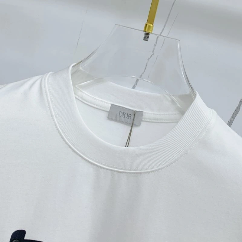 Low-cost Christian Dior T-Shirts
