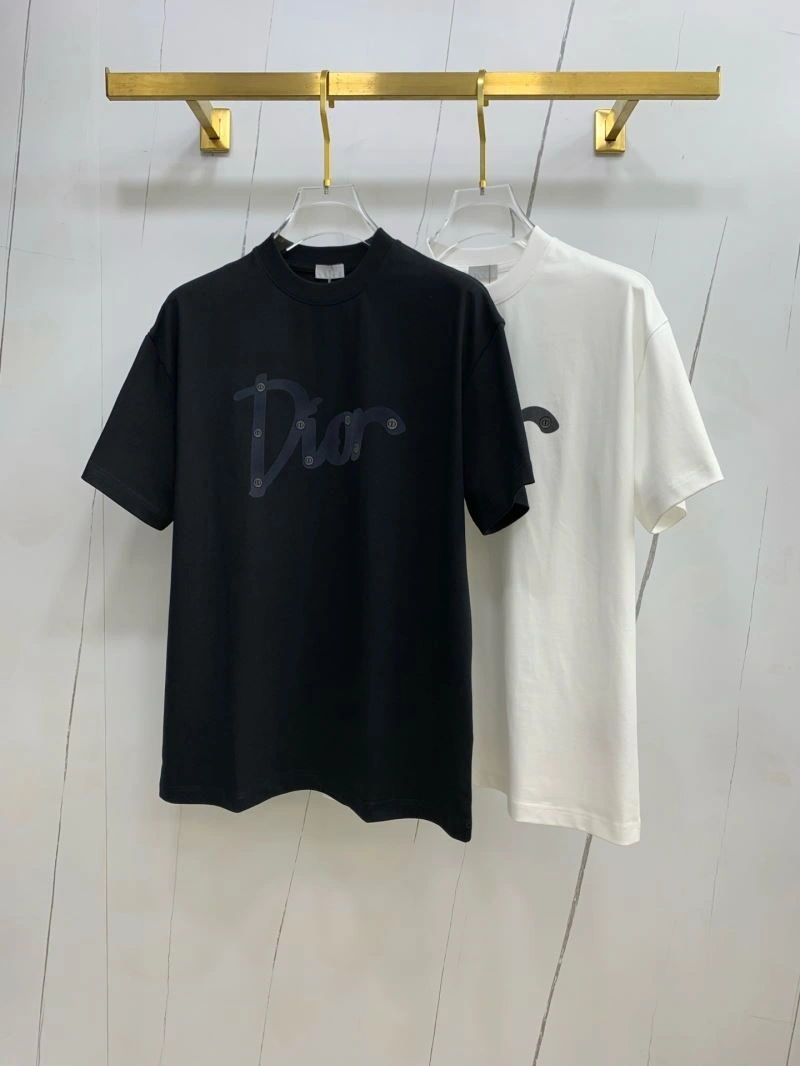 Low-cost Christian Dior T-Shirts