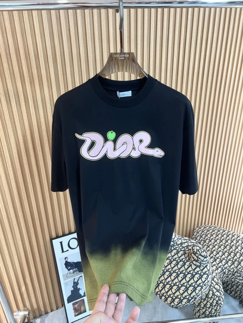 Value-priced Christian Dior T-Shirts