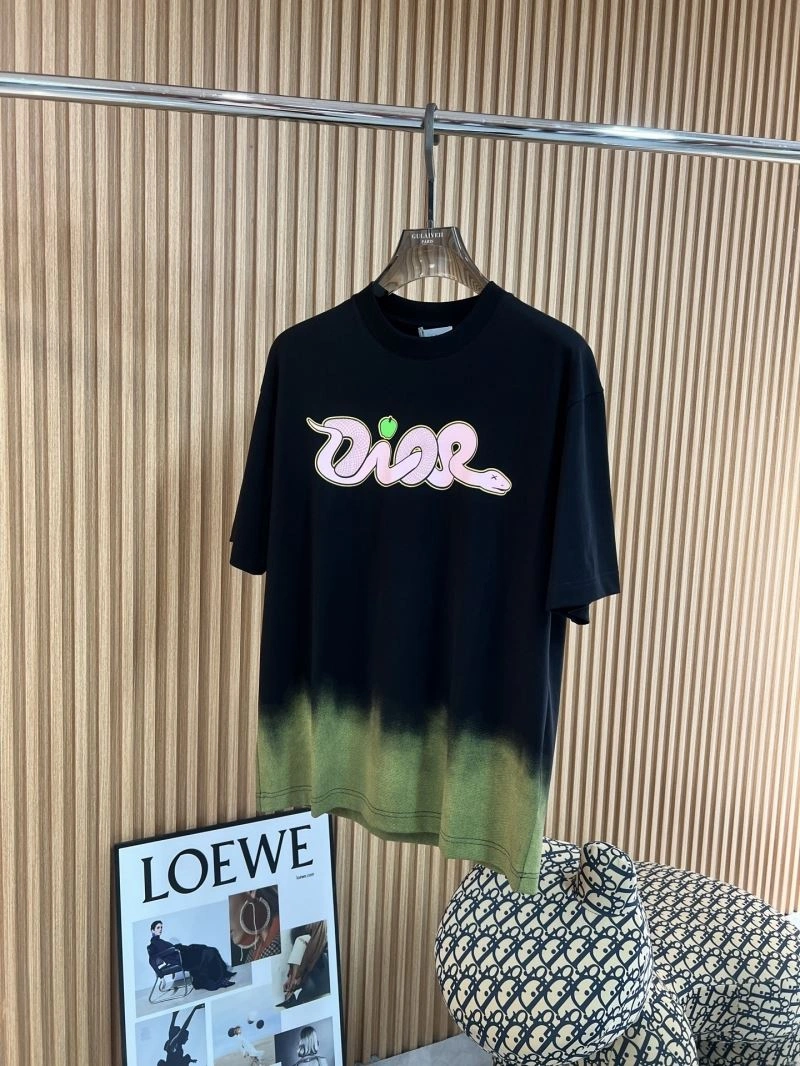 Value-priced Christian Dior T-Shirts